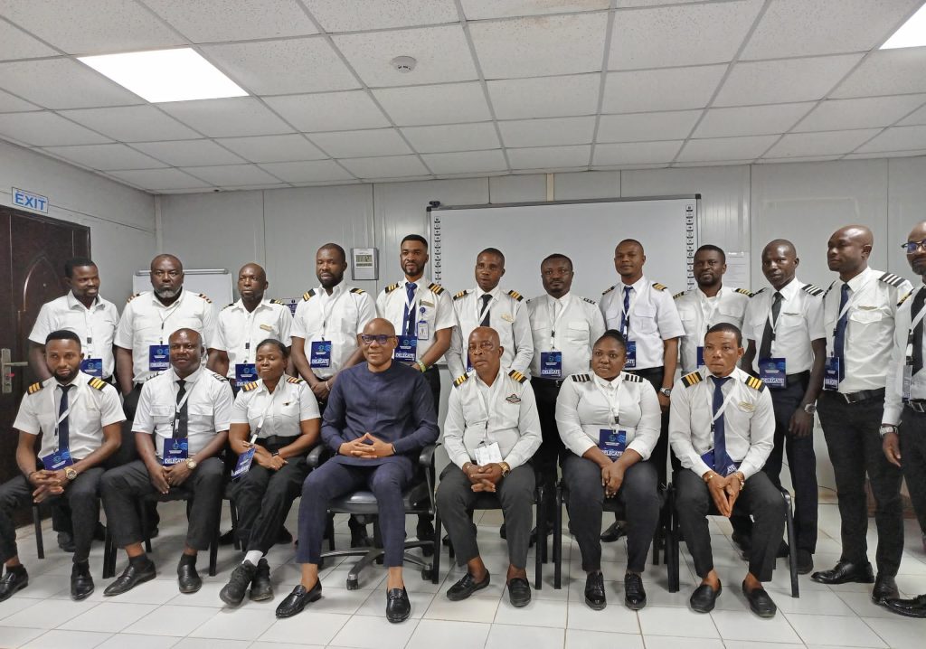 Aviation Program: PAP First Batch Of Aircraft Maintenance Engineers ...